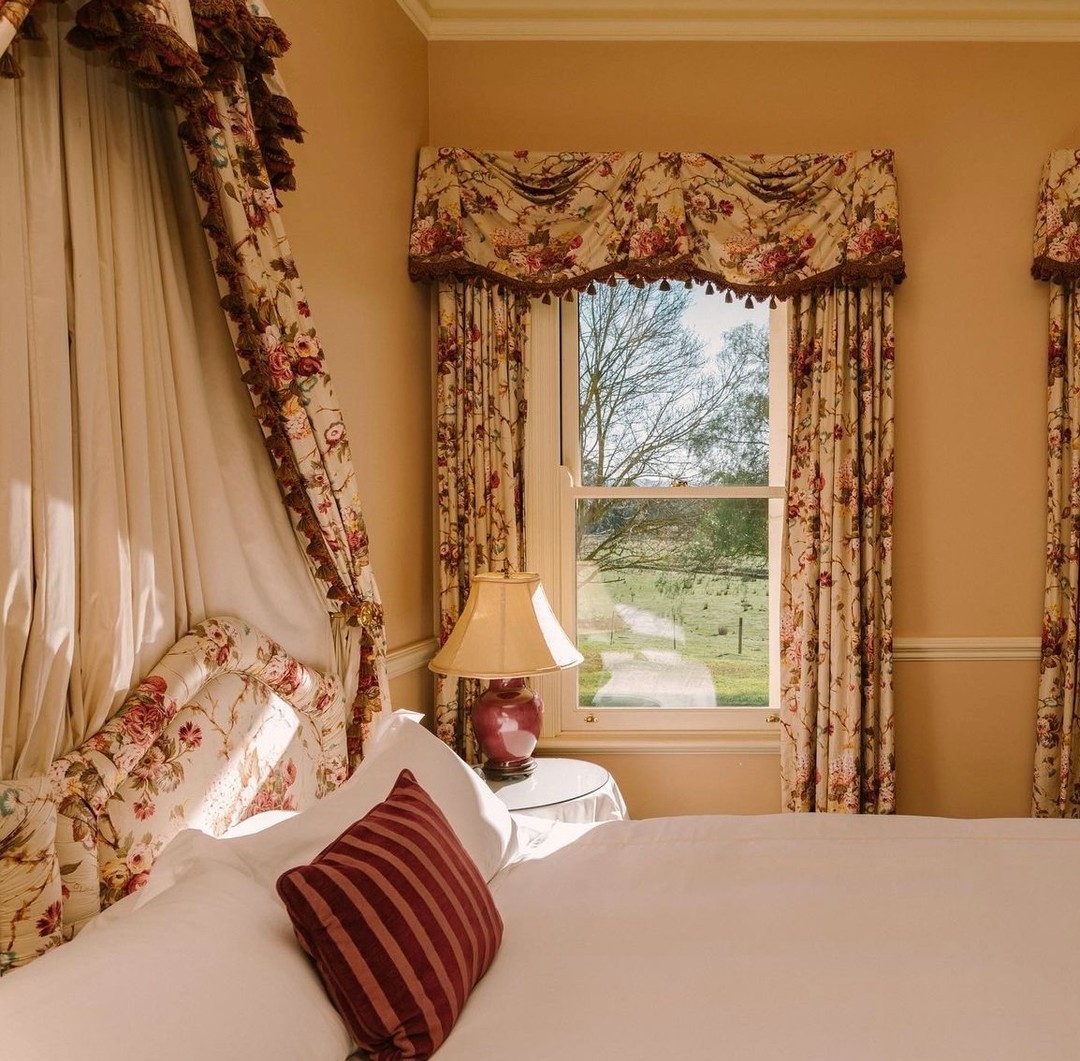 Yarra Valley Accommodation & Restaurants | Chateau Yering Hotel